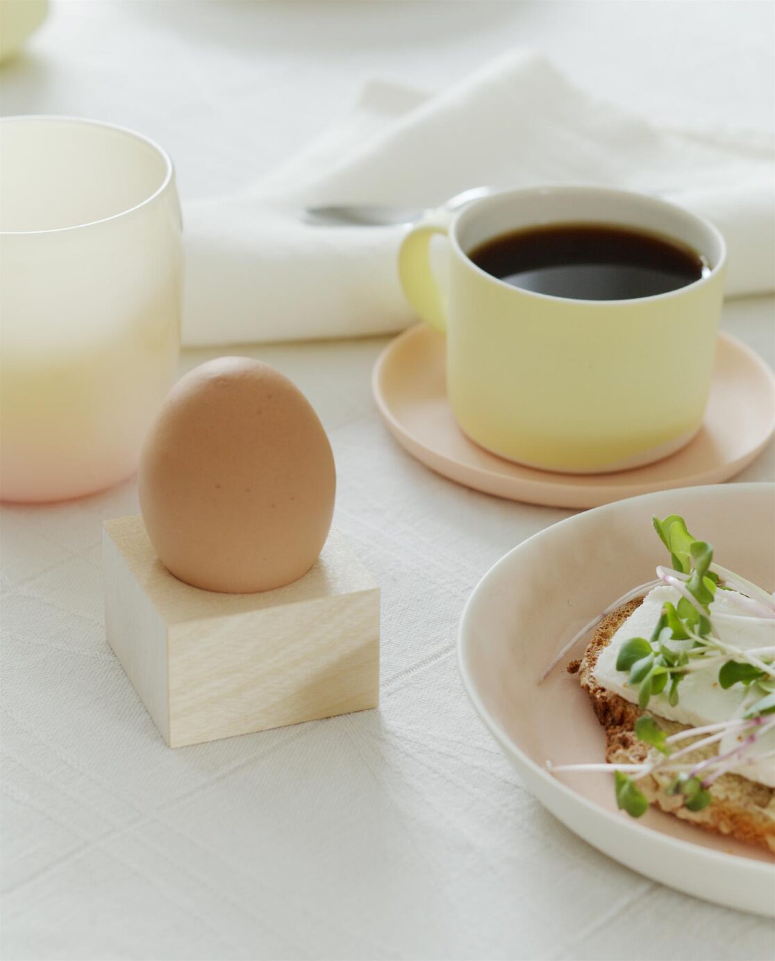 KOTKOT Egg Holder Set of 2 / Amos Tanttu - LOKAL