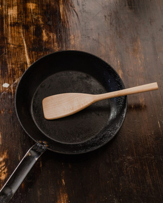 KOTKOT Egg Holder Set of 2 / Amos Tanttu - LOKAL